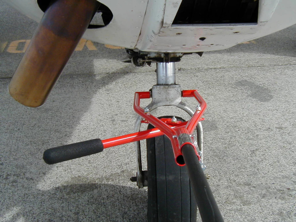 Bogert Aviation - Towbar for Retractable Gear Cessna Aircraft